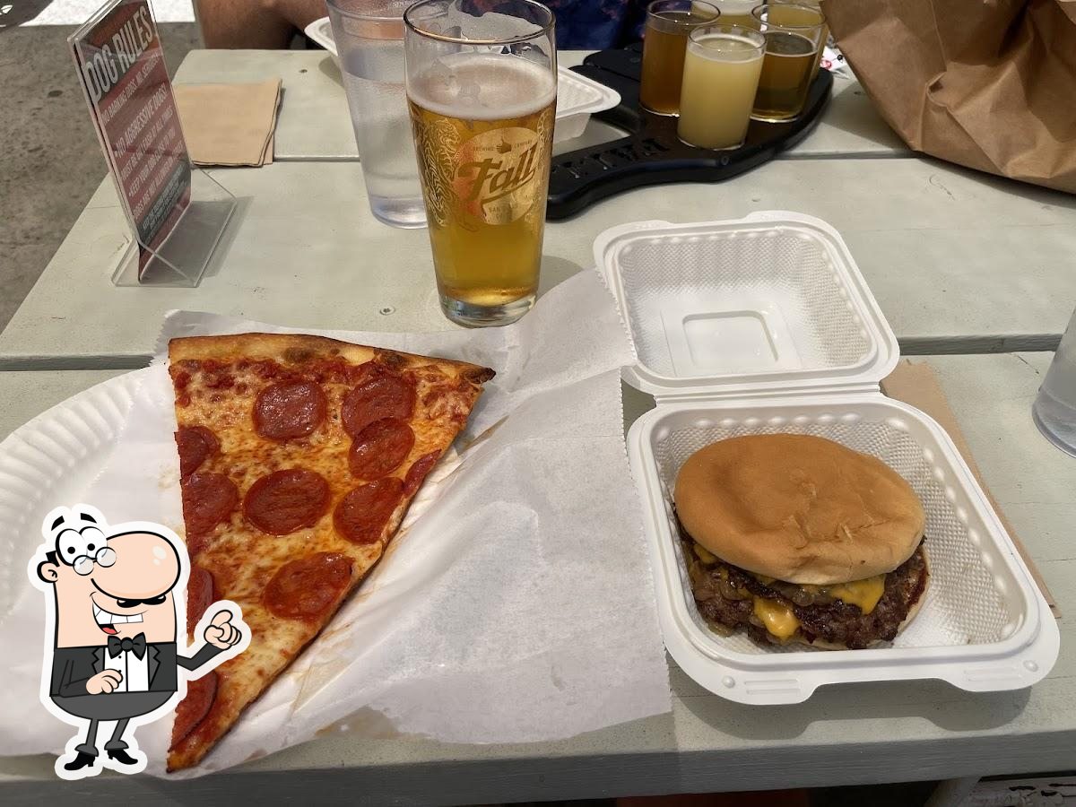 The Friendly, San Diego - Restaurant menu, prices and reviews