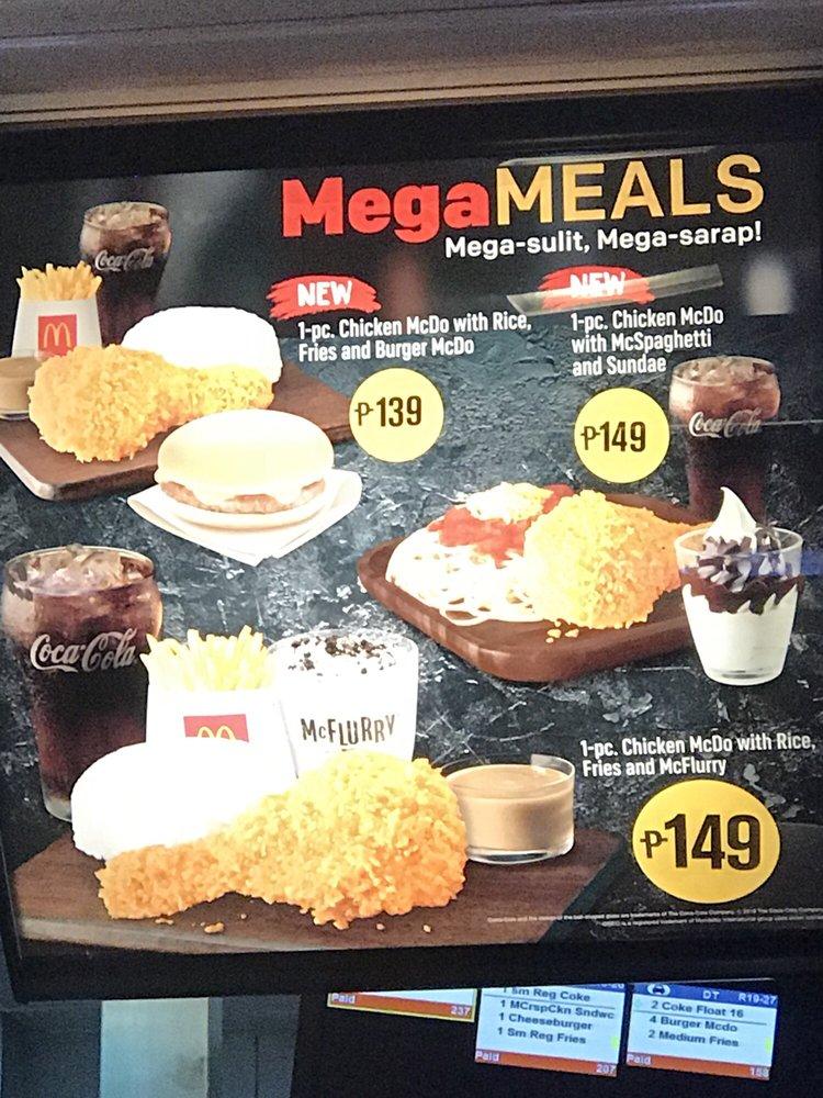Menu at McDonald's fast food, Quezon City, Cor.