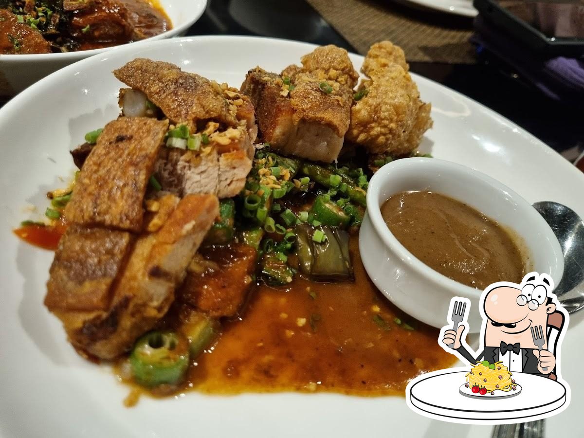 Sky Deck View Bar, Manila - Restaurant reviews