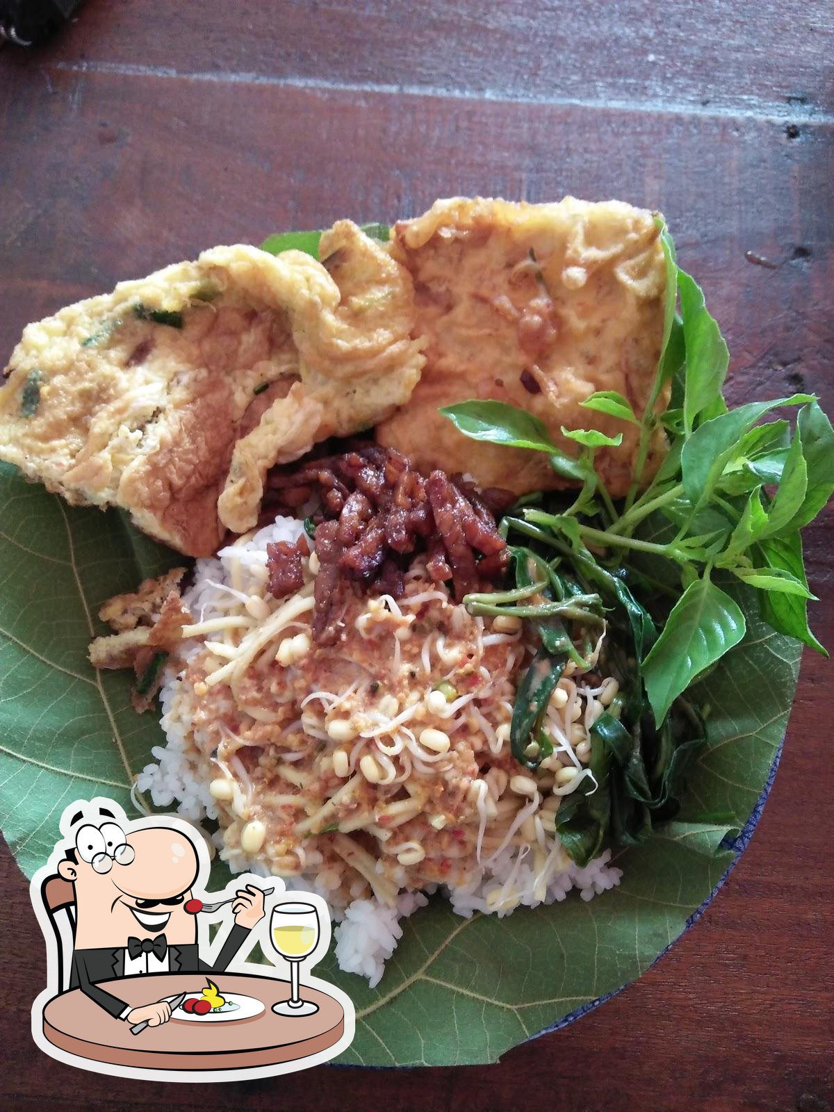 RM. MEKAR SARI. Garang Asem Manyung.pecel.penyet Ikan Asap. restaurant ...
