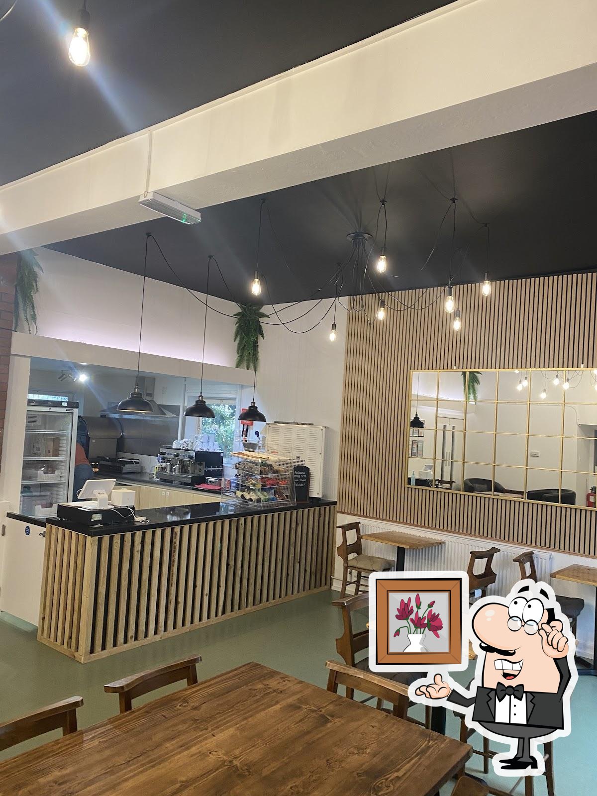 Vine and Fig Tree Café, Windsor - Restaurant menu, prices and reviews
