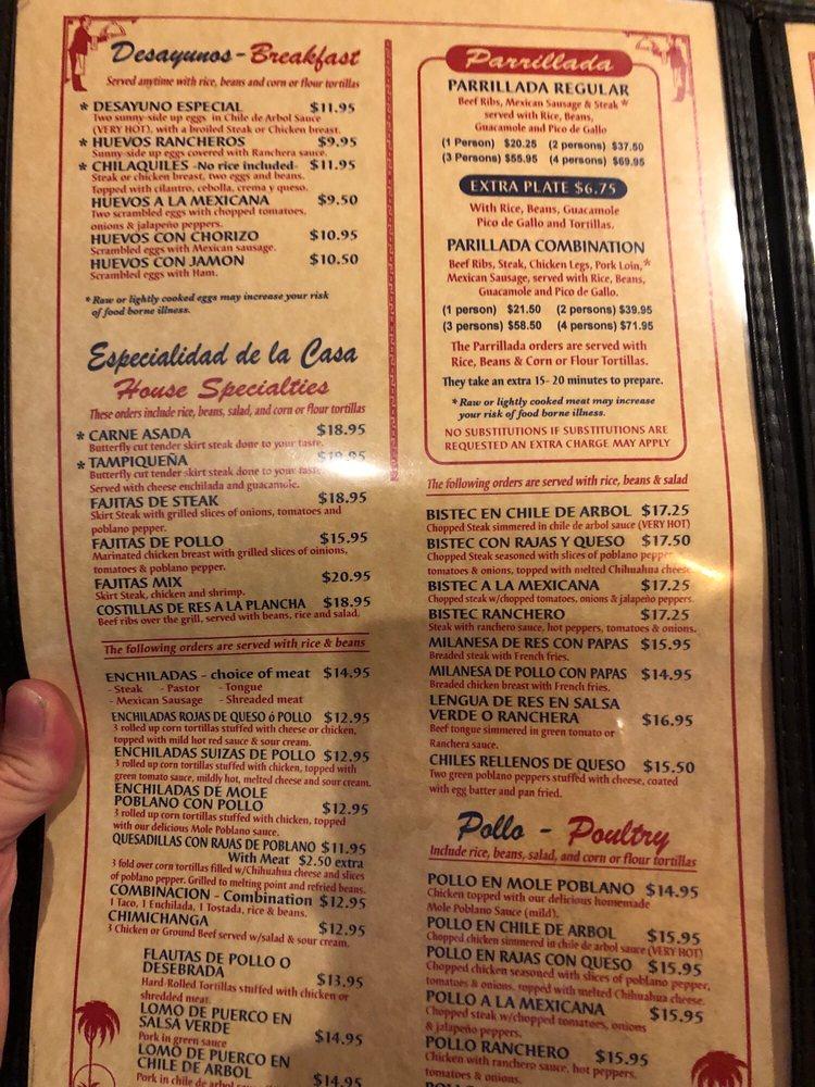 Menu at El Señorial Mexican restaurant, Milwaukee, S 31st St
