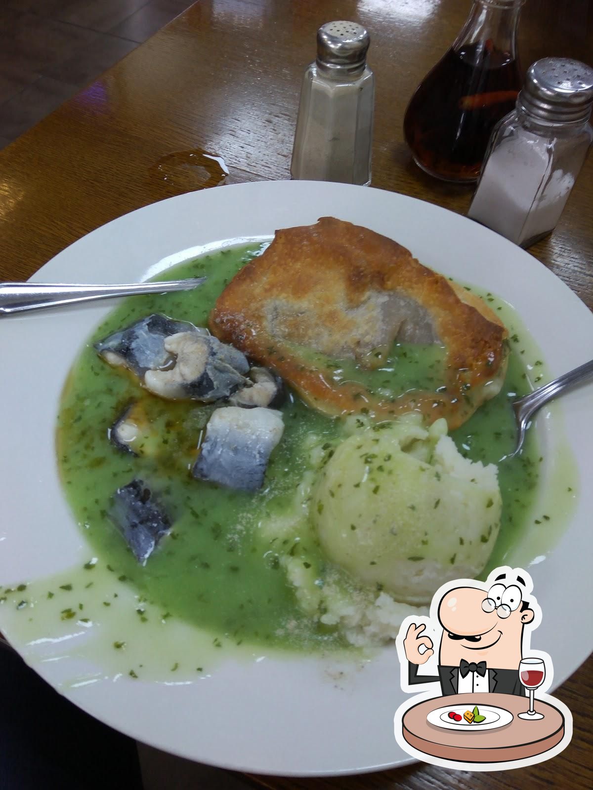 Golden Pie, London - Restaurant menu, prices and reviews