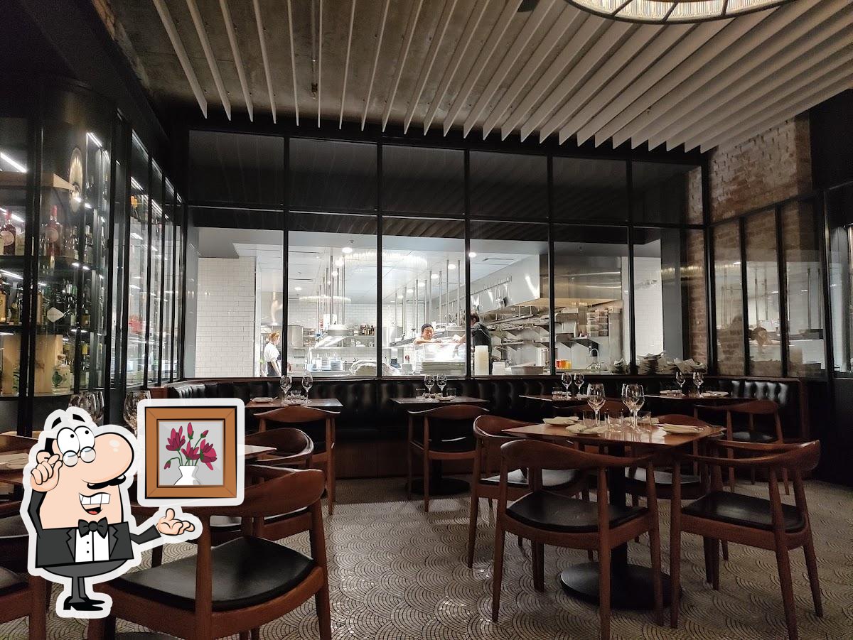 Monarque, Montréal - Restaurant menu, prices and reviews