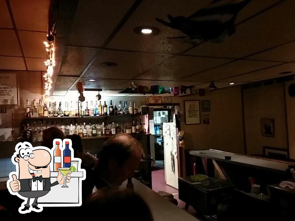 The Locker Room Bar in Richmond - Restaurant reviews