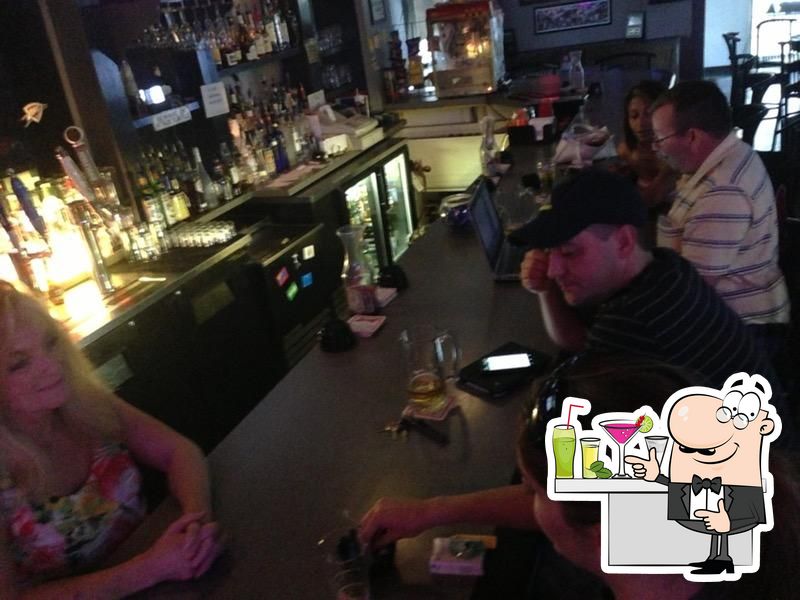 Blue Turtle Tavern in Tulsa - Restaurant menu and reviews