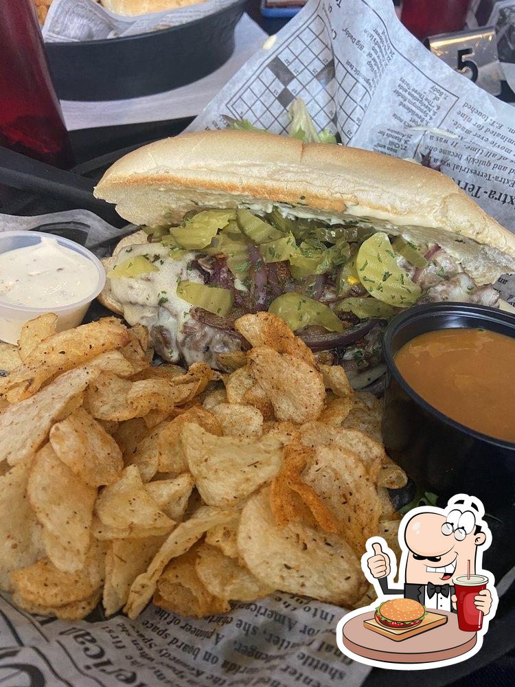 Bad Apple Saloon LLC in Watertown - Restaurant menu and reviews