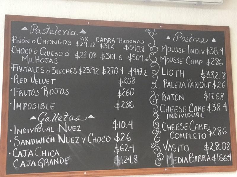 Menu at Las Delicias de Mariel, Mexico City, Mineros Metalúrgicos 137