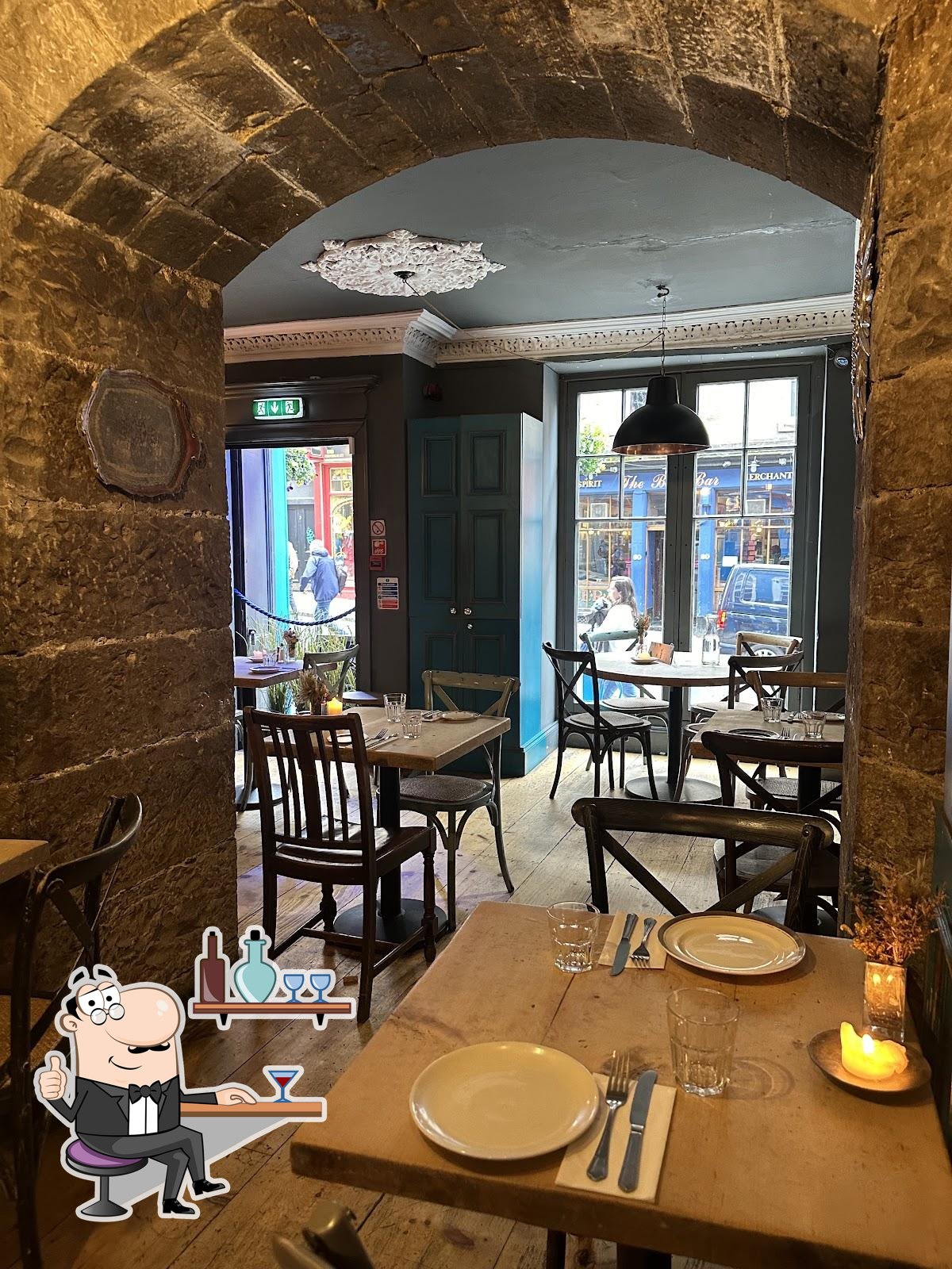 Maison Bleue, Edinburgh - Restaurant menu, prices and reviews