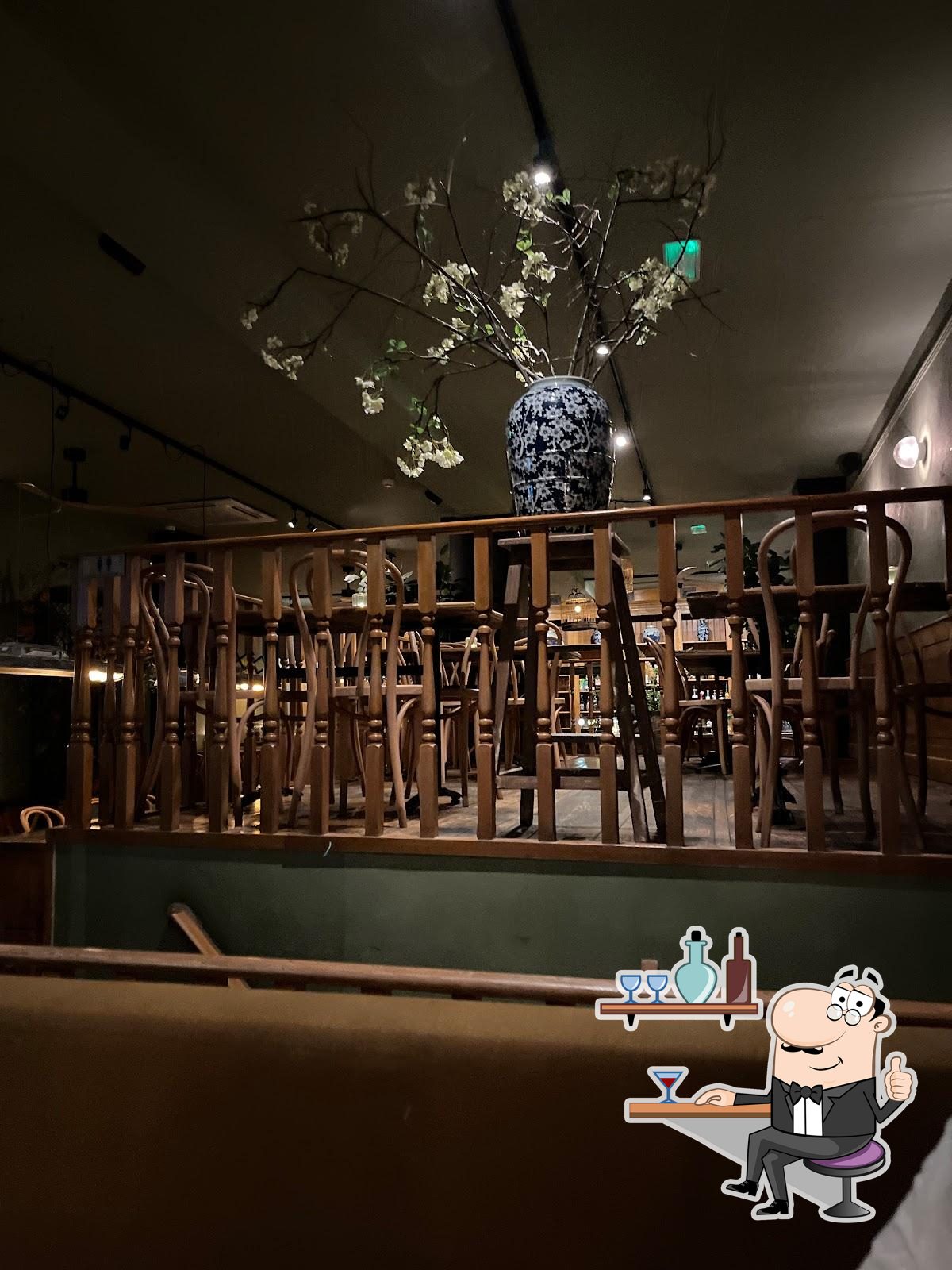 Indrapura, Amsterdam - Restaurant menu, prices and reviews
