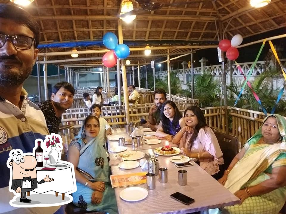 Vrundavan Garden Restaurant, Vadodara - Restaurant reviews