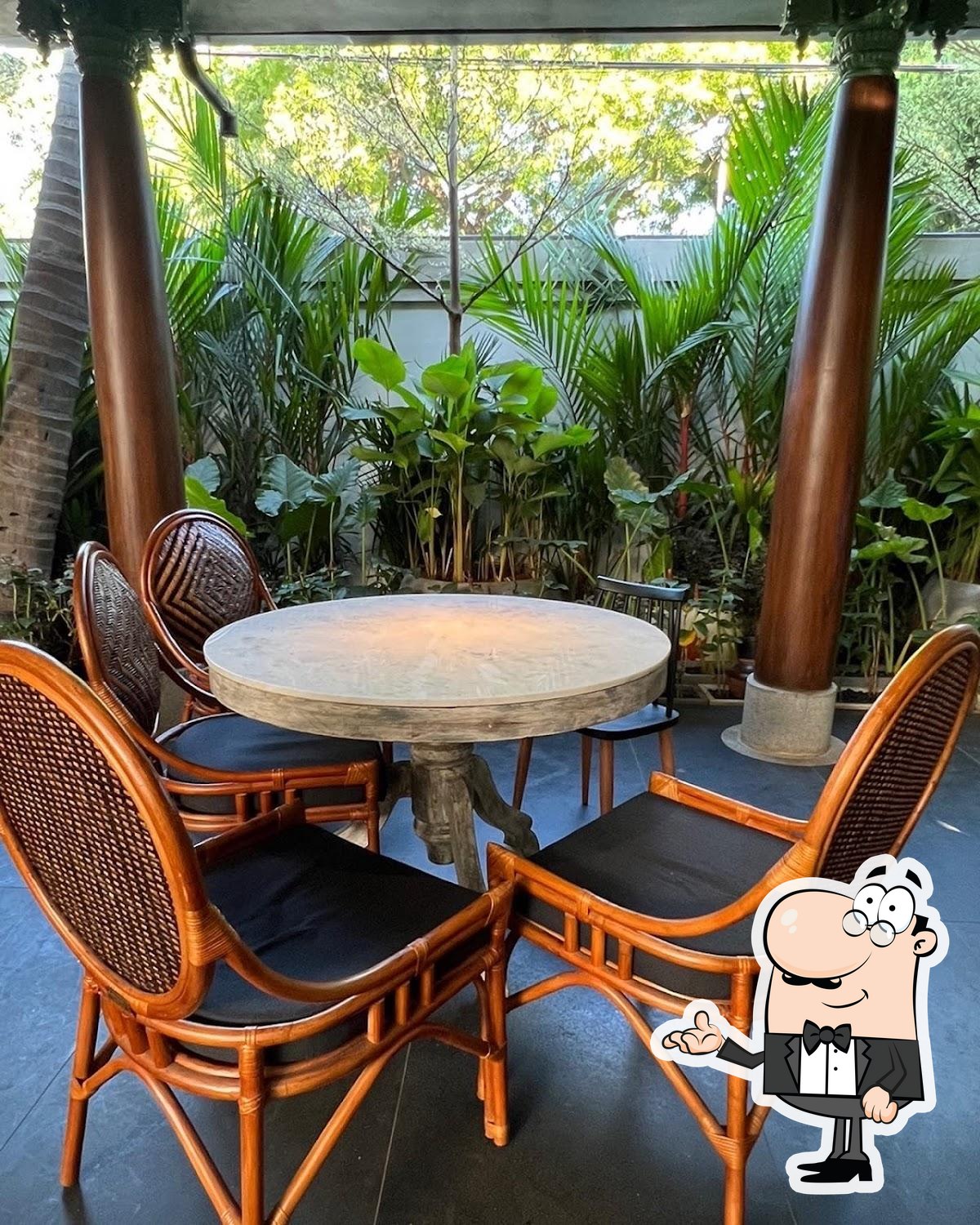 The Entrance Cafe, Chennai - Restaurant menu, prices and reviews