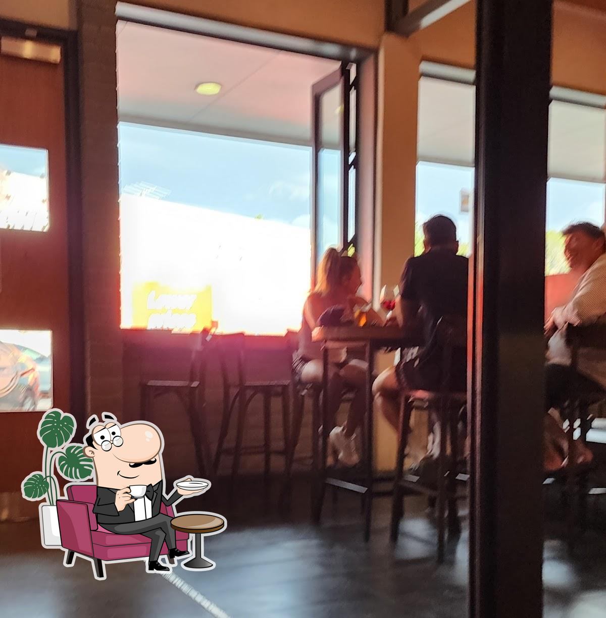 7 Bar & Restaurant, Upper Hutt - Restaurant menu, prices and reviews