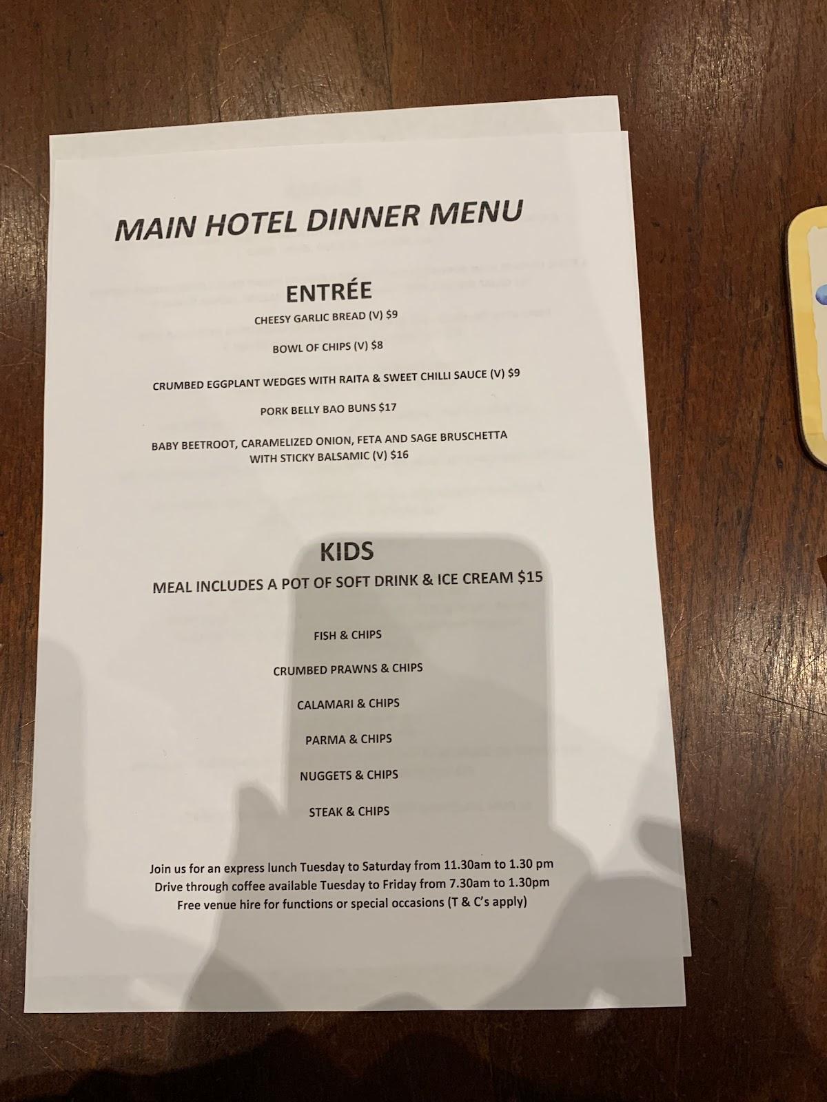 Menu at Main Hotel Bairnsdale restaurant, Bairnsdale