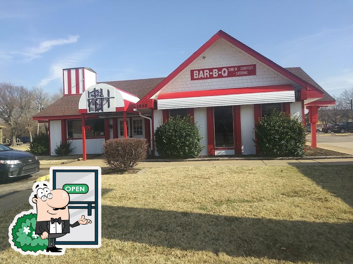 Julius Rib Cage, 2958 S Seneca St in Wichita - Restaurant menu and reviews