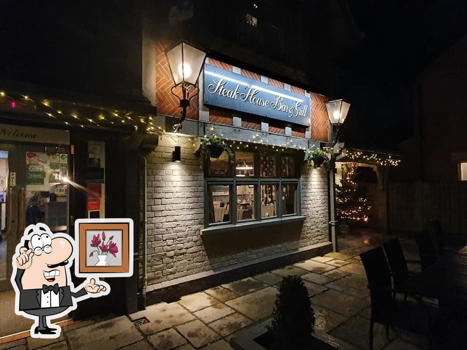 The Moonrakers Steakhouse Bar & Grill in Devizes - Restaurant menu and ...