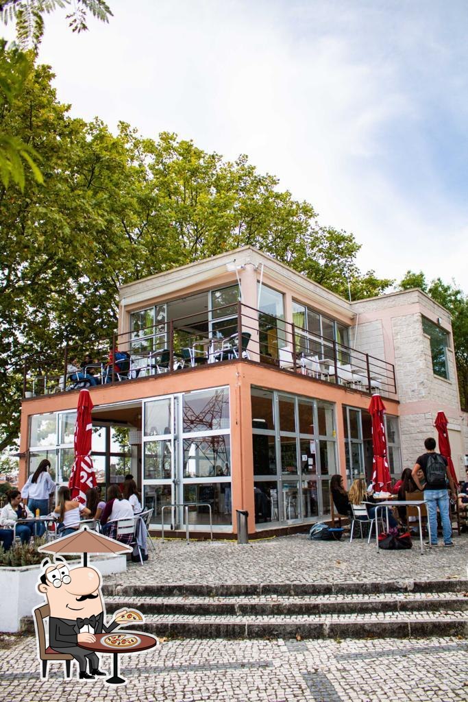 Celestial Bar Cafe & Restaurant, Santarem - Avaliações de restaurantes