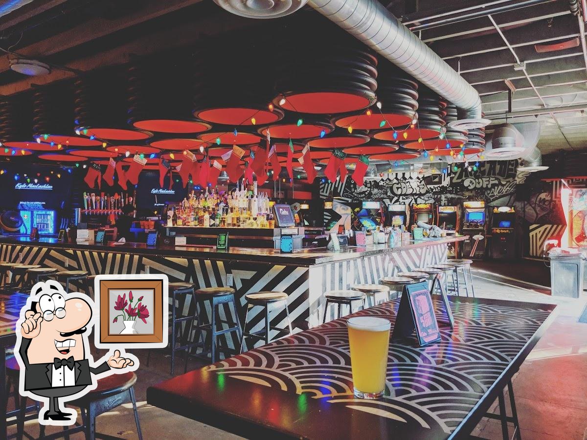 Cobra Arcade Bar, Phoenix - Restaurant menu, prices and reviews