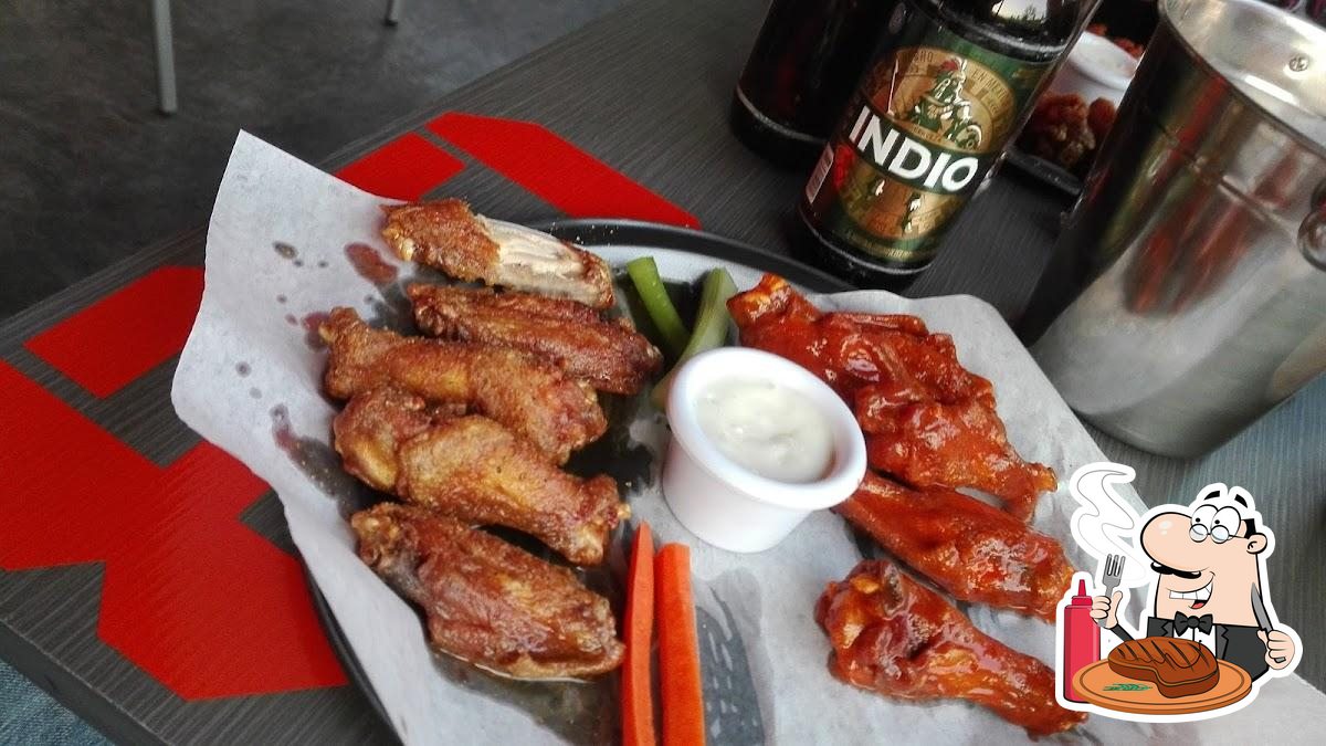 Criminal Wings Ayuntamiento restaurant, Mexico City, Ayuntamiento 87 ...