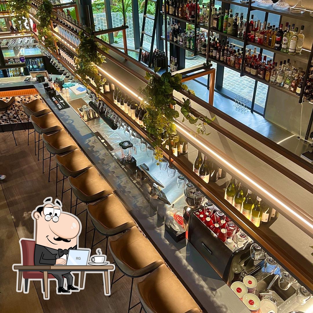 Zazu Dining & Bar, West End - Restaurant menu, prices and reviews