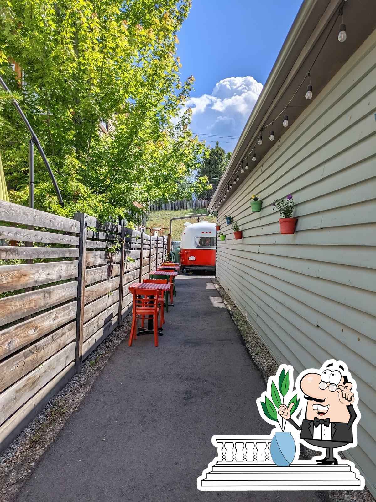 The Back Alley Thai Food, Invermere - Restaurant menu, prices and reviews