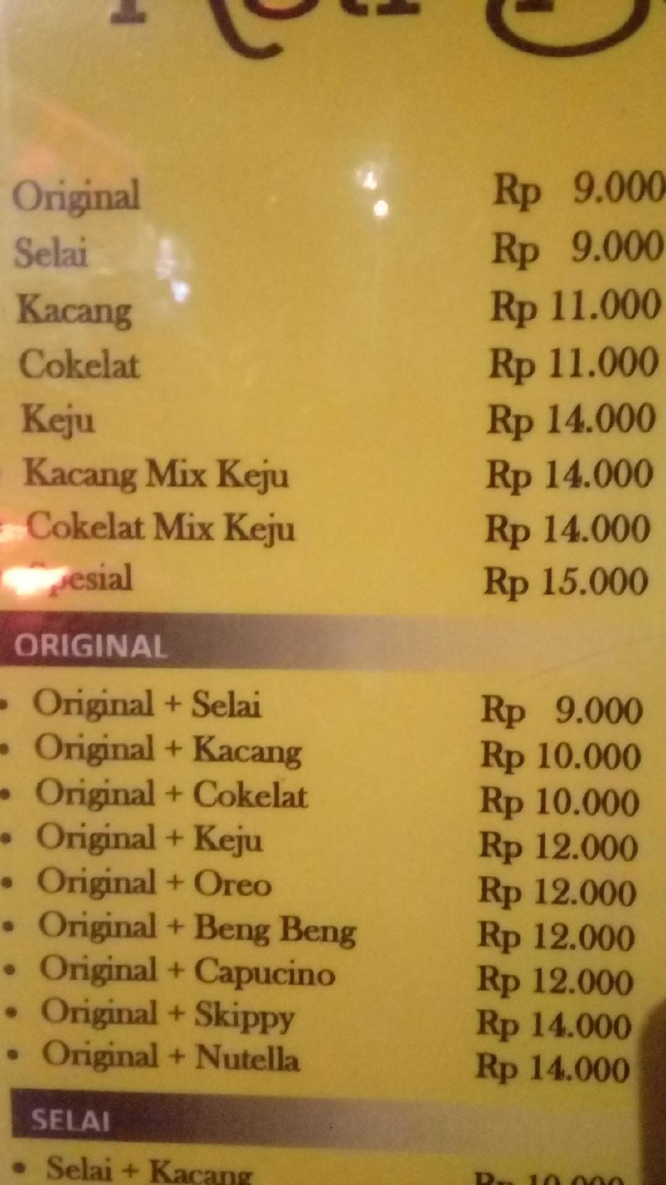 Menu at Roti Bakar Kang Udin restaurant, Malang