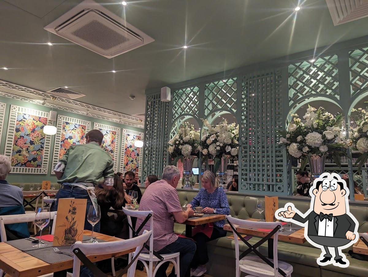 Giggling Squid - Bracknell, Bracknell - Restaurant menu, prices and reviews