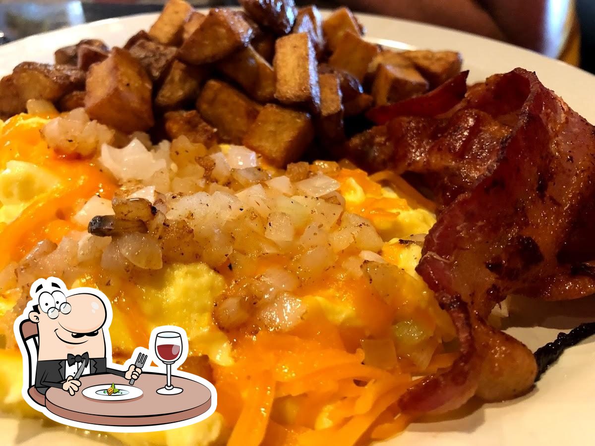 The Mad Apple Burger & Billiard Co. in Appleton - Restaurant menu and ...