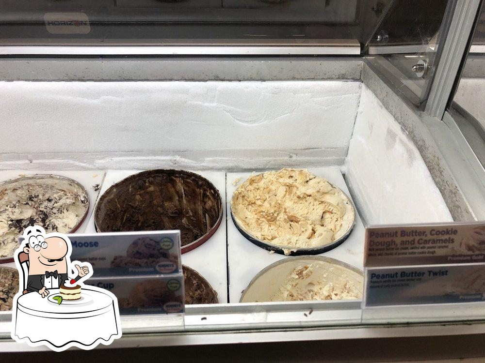 McCools Ice Cream & Frozen Yogurt in Madison - Restaurant menu and reviews