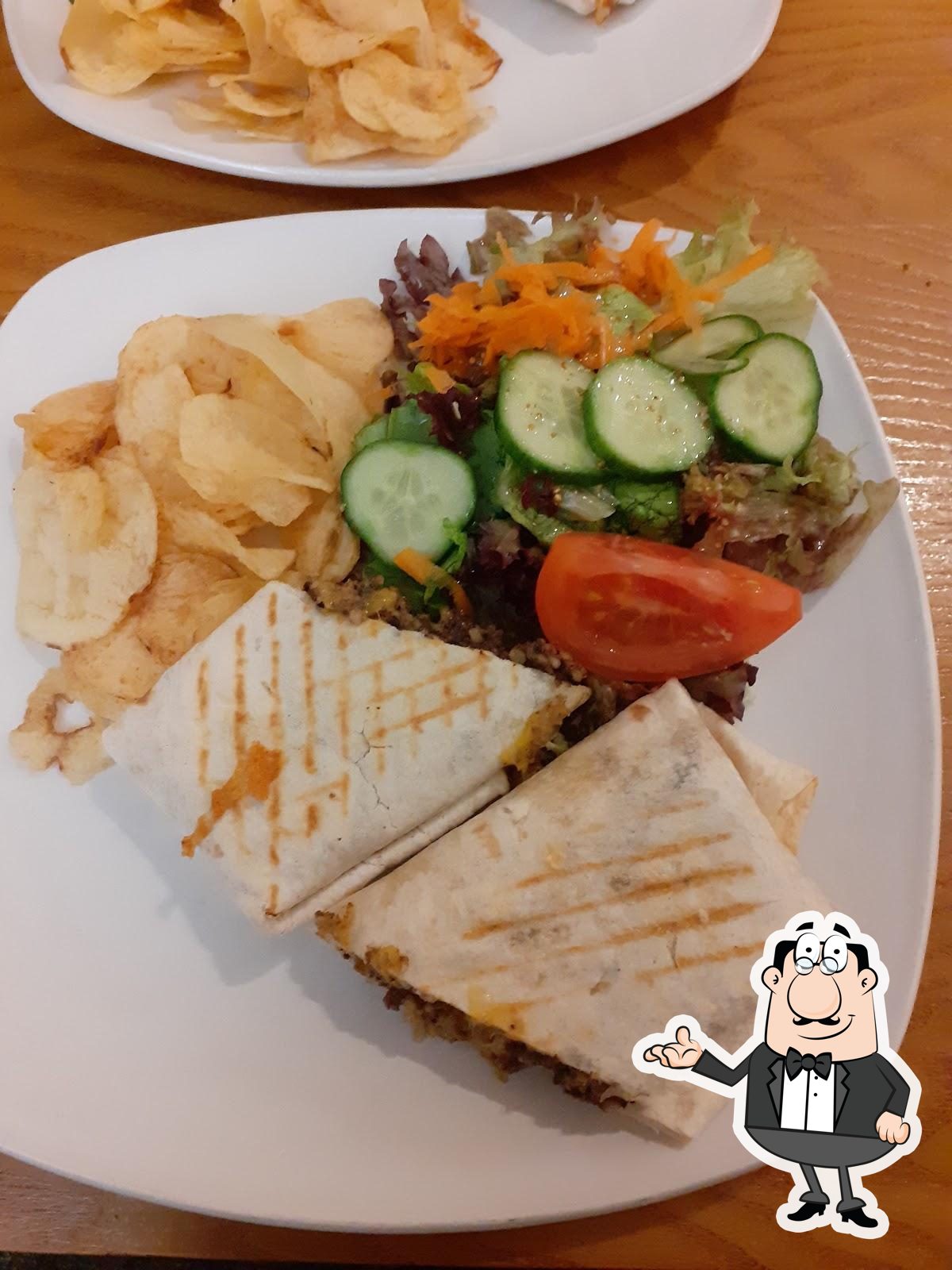 Dean's of Huntly Ltd, Huntly - Restaurant menu, prices and reviews