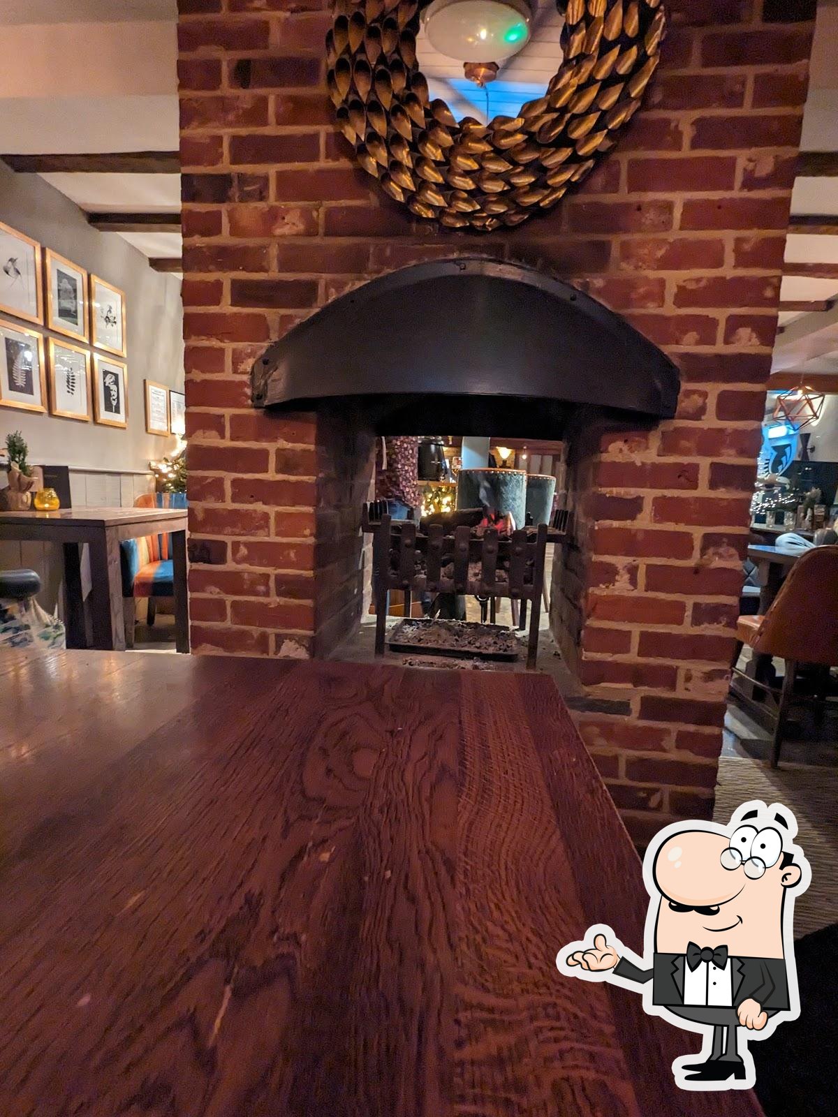 Hawk Battlesbridge Wickford, Wickford - Restaurant menu, prices and reviews
