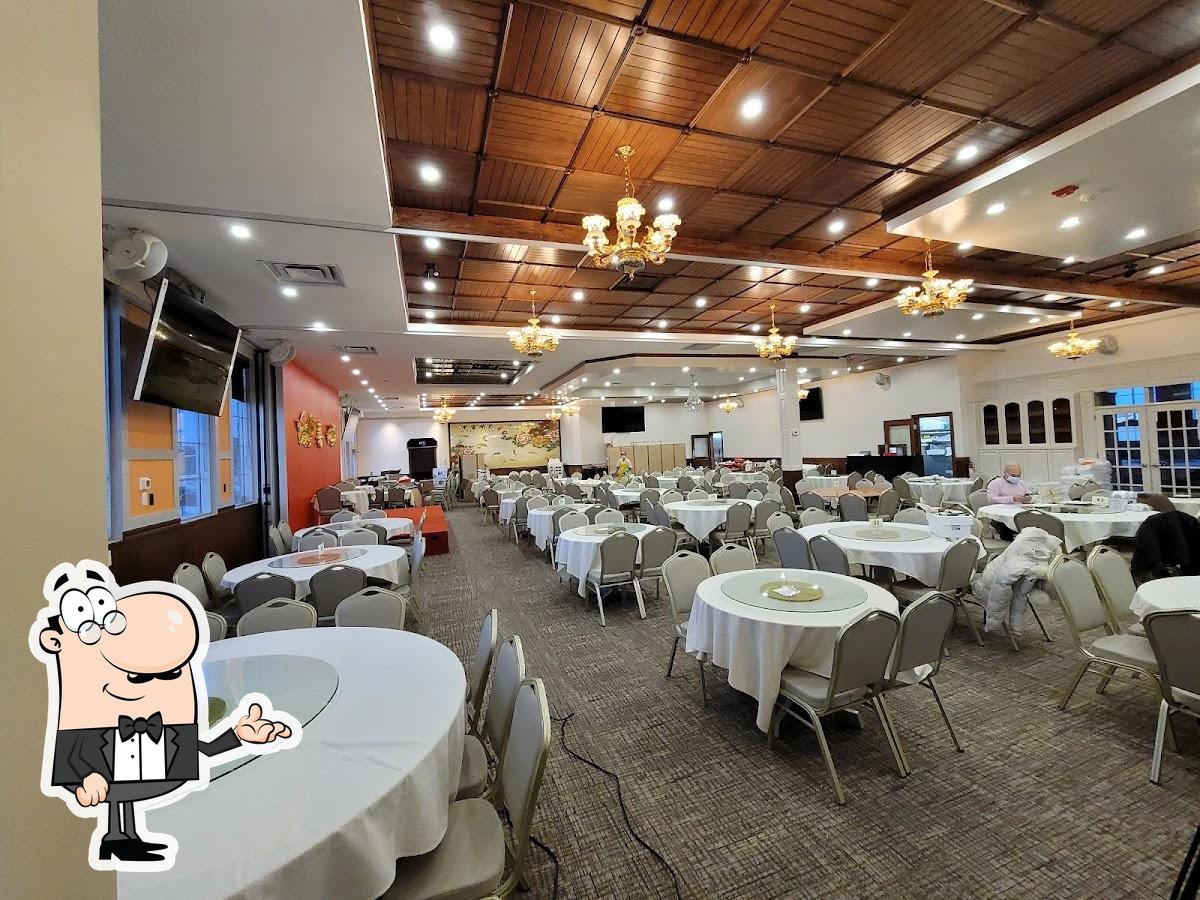 Golden Jade Palace Seafood & Dim Sum Restaurant, Calgary - Restaurant ...