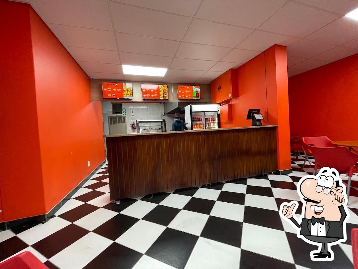 Big Boo's Chicken Rivonia (Halaal), Sandton - Restaurant menu, prices ...