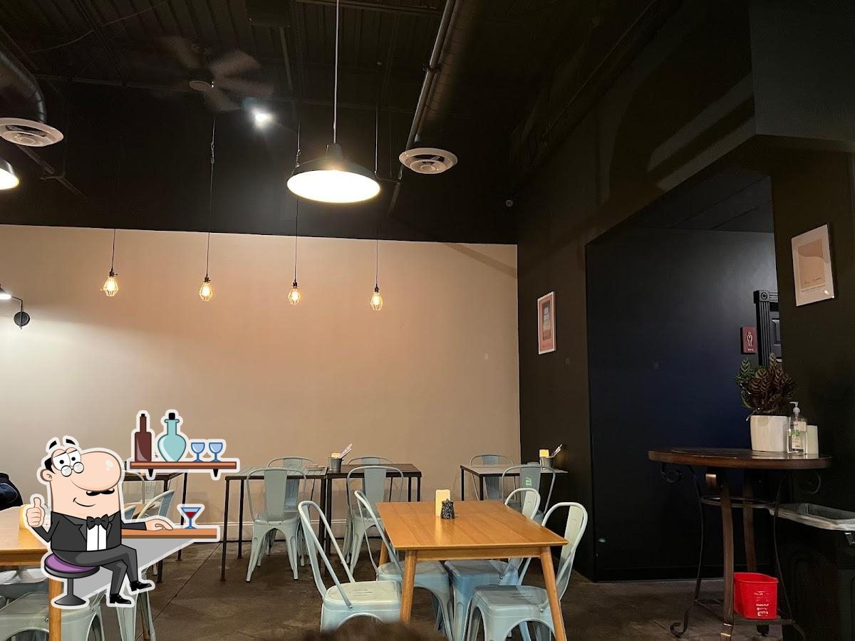 Toba Sushi and Grill, Kalamazoo - Restaurant menu, prices and reviews