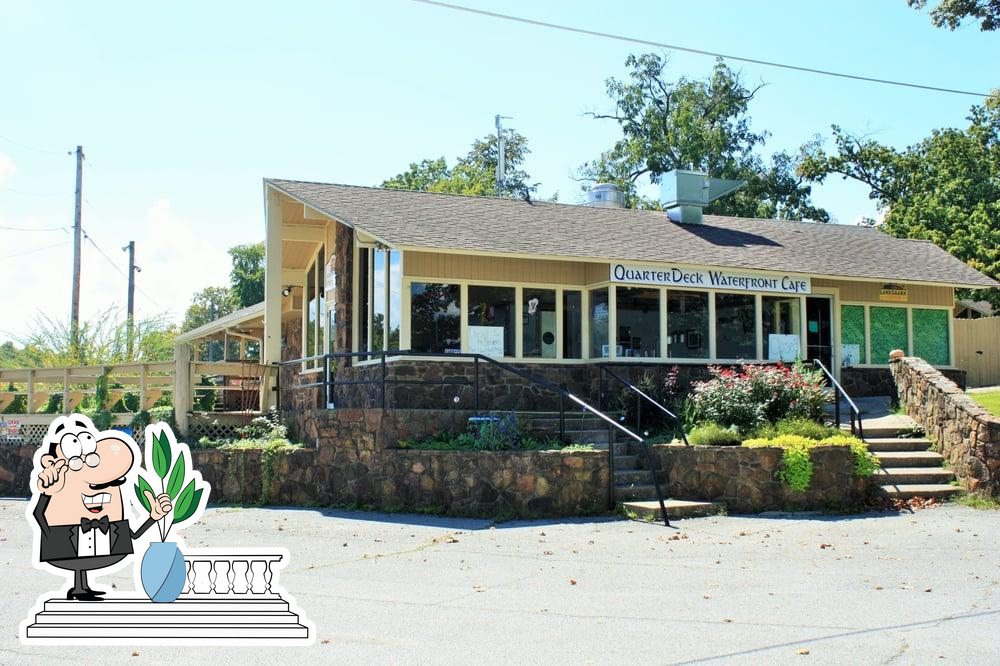 The Quarterdeck Waterfront Cafe in Bernice - Restaurant menu and reviews