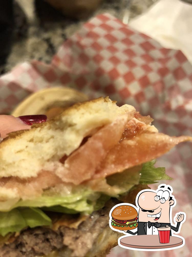 Burger Stop in Everett - Restaurant menu and reviews