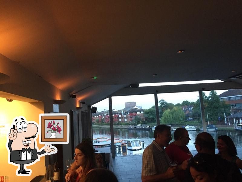 Island Bar & Restaurant in Reading - Restaurant menu and reviews