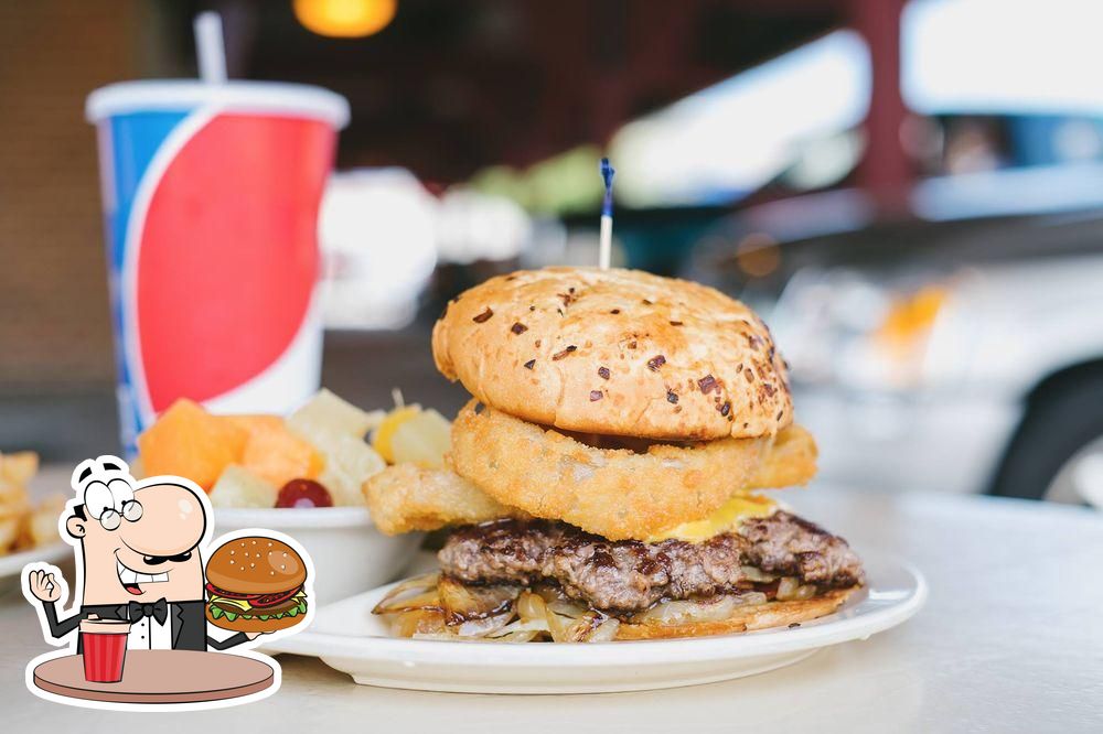 Don Hall's Hollywood Drive-In in Fort Wayne - Restaurant menu and reviews