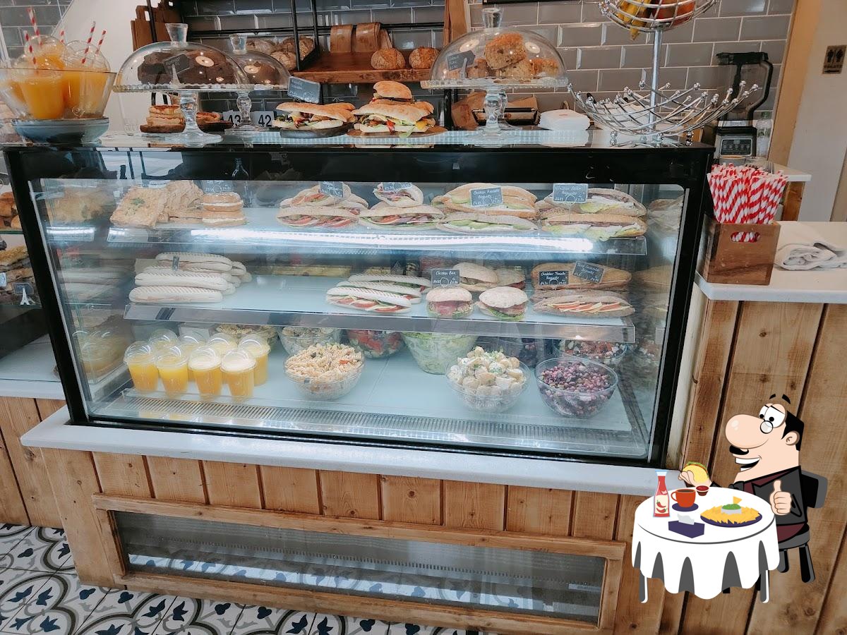 Le Delice, 38 Ladywell Rd in London - Restaurant menu and reviews