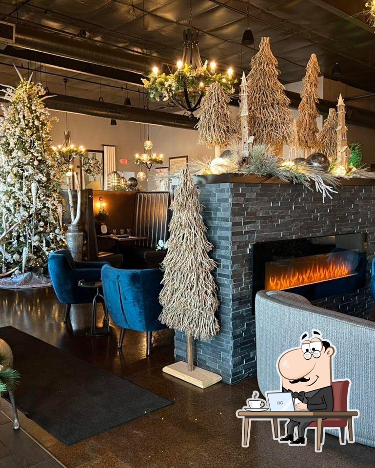 Plae Bistro, 1671 Hoffman Rd #10 in Green Bay - Restaurant menu and reviews