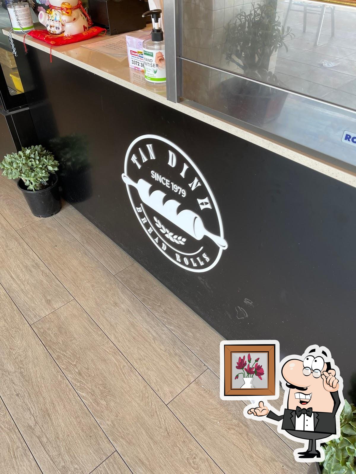 Tan Dinh Bread Rolls, Inala - Restaurant menu, prices and reviews