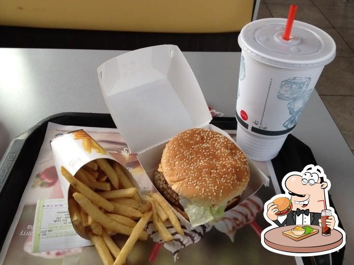 Burger King, 1800 E Main St in Alice - Restaurant menu and reviews