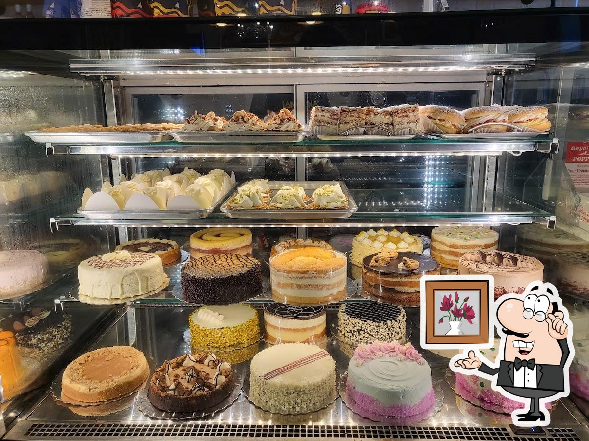 Lamanna's Bakery, Toronto - Restaurant menu, prices and reviews