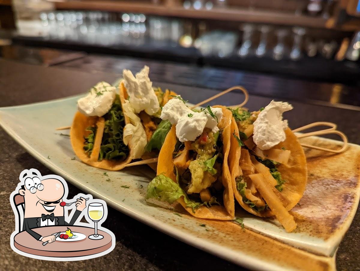 SIDECAR, New Delhi - Restaurant menu, prices and reviews