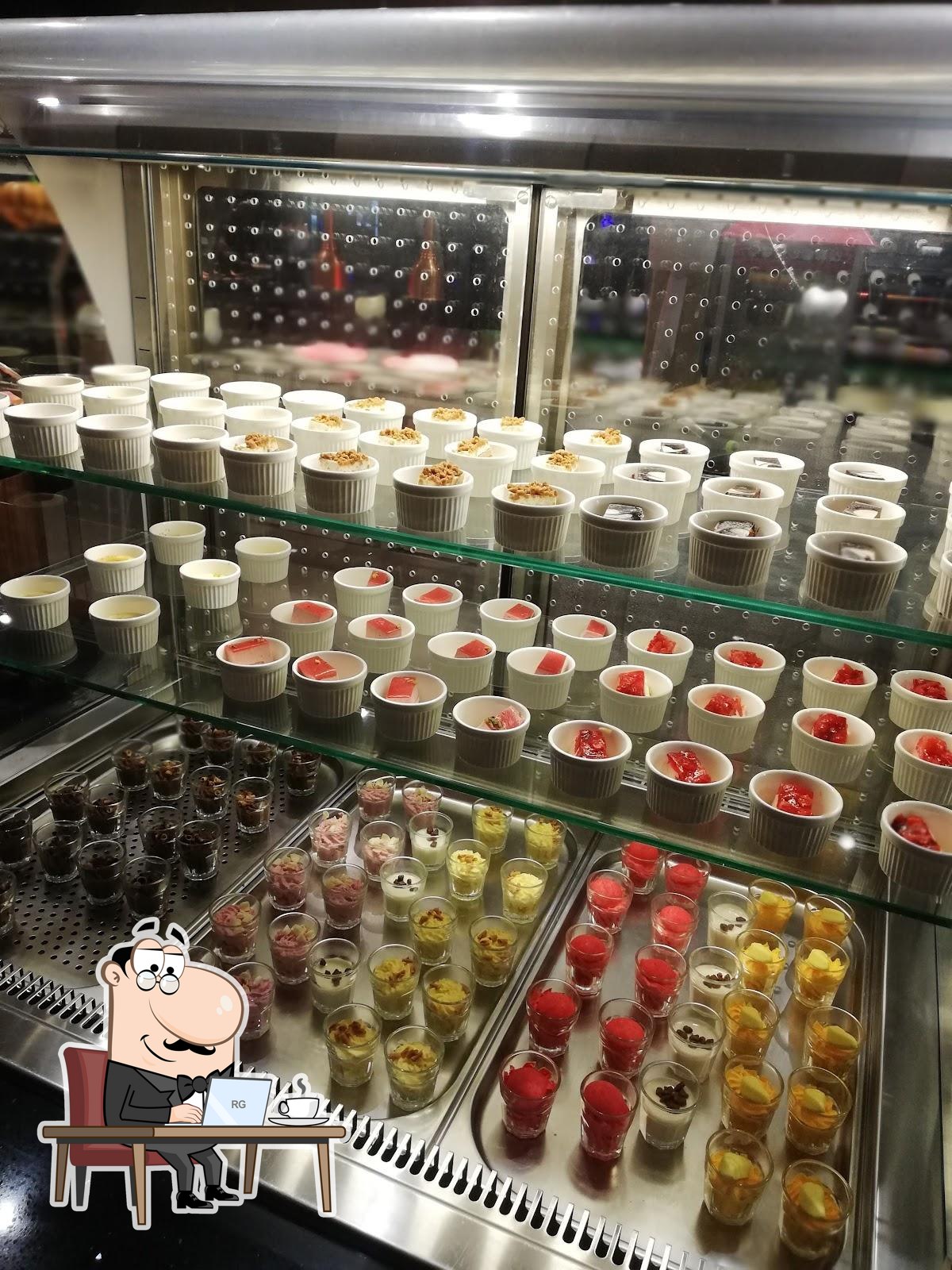 Horst World Kitchen, Horst - Restaurant menu, prices and reviews