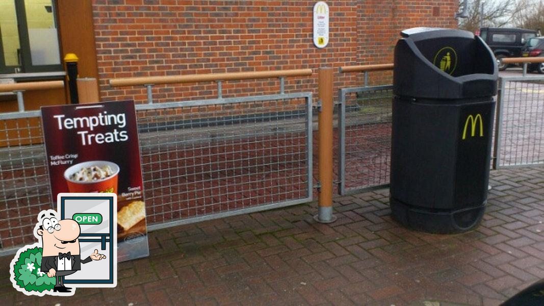 McDonald's, Buck Barn, Worthing Rd in Southwater - Restaurant menu and ...
