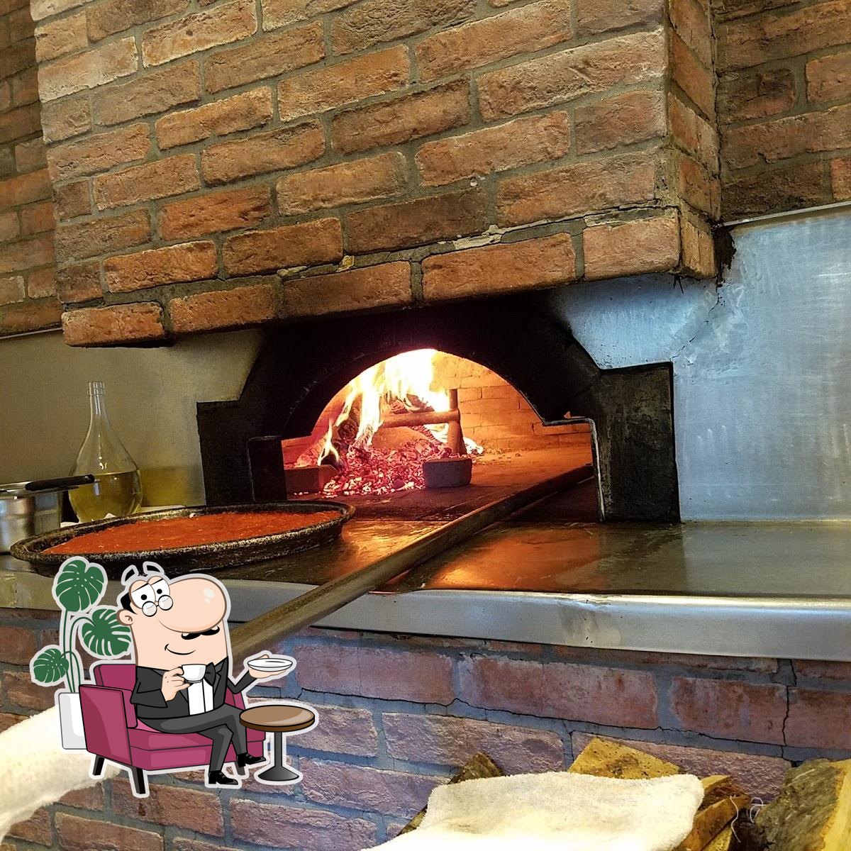 Spontini, Milano, Sant'Agostino (metropolitana di Milano) - Menu del ...
