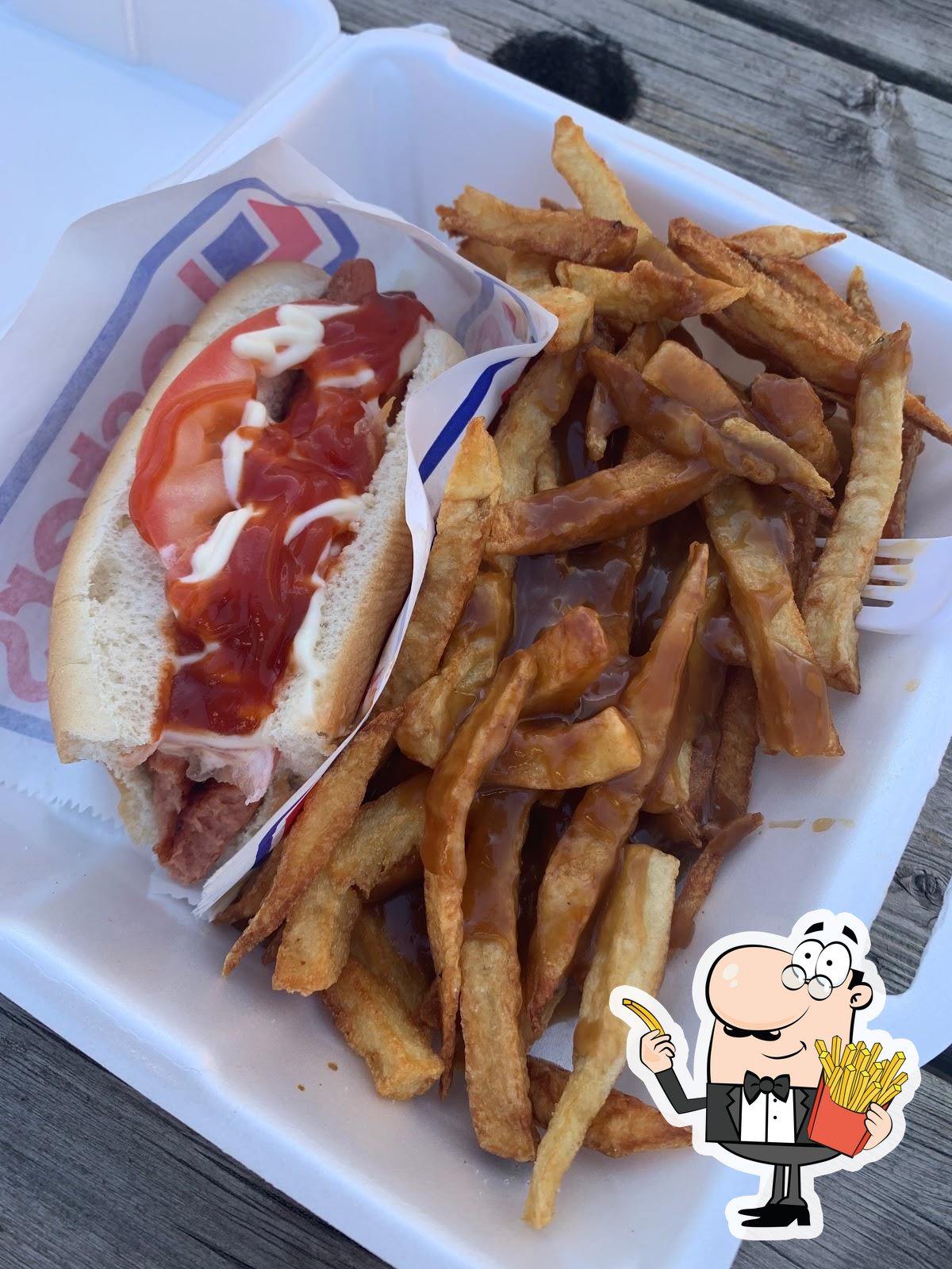 Innes Chip Wagon (Lam) in Ottawa - Restaurant menu and reviews