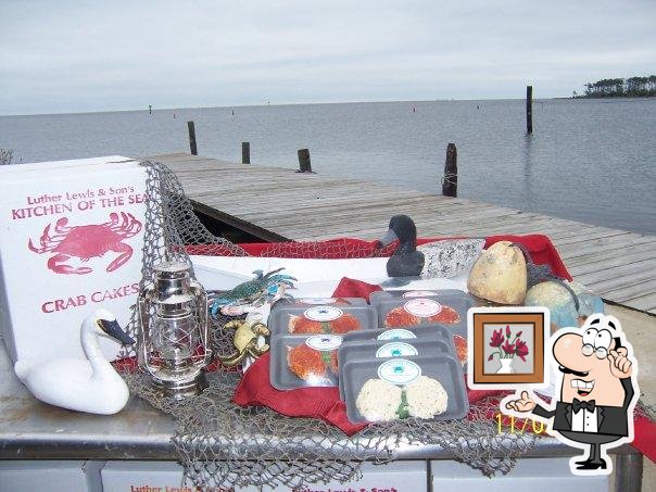 Luther Lewis & Son Crab Company - Restaurant menu, prices and reviews