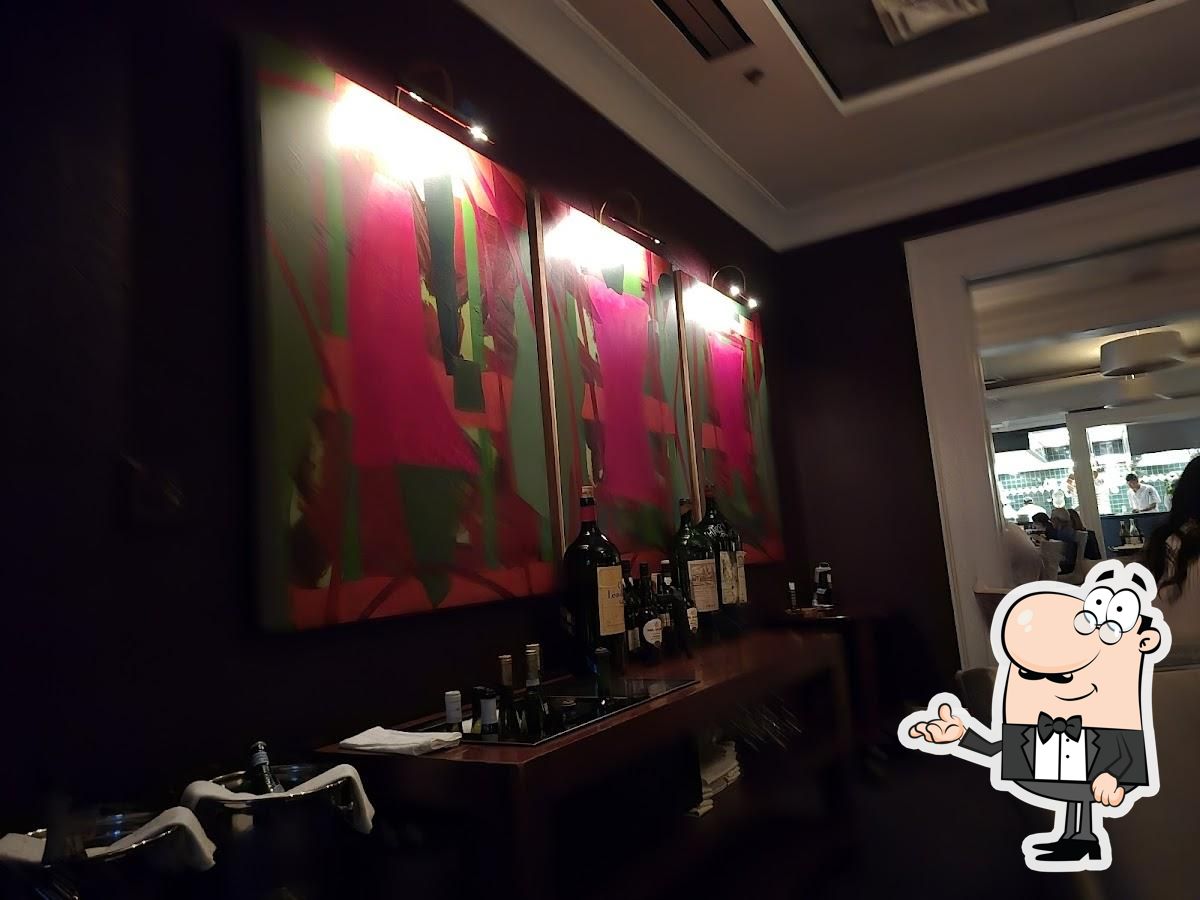Charleston, Baltimore - Restaurant menu, prices and reviews